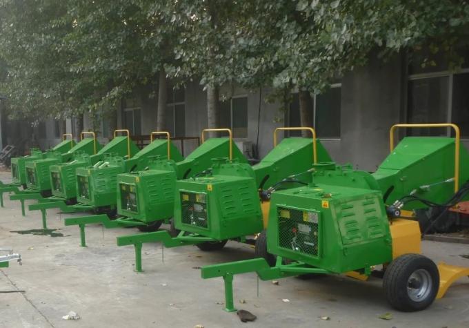 6 Inch 8 Inch Road Towable Diesel Wood Chipper 22HP Wood Chipping Machine