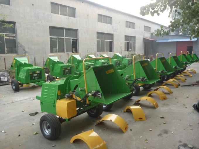 6 Inch 8 Inch Road Towable Diesel Wood Chipper 22HP Wood Chipping Machine